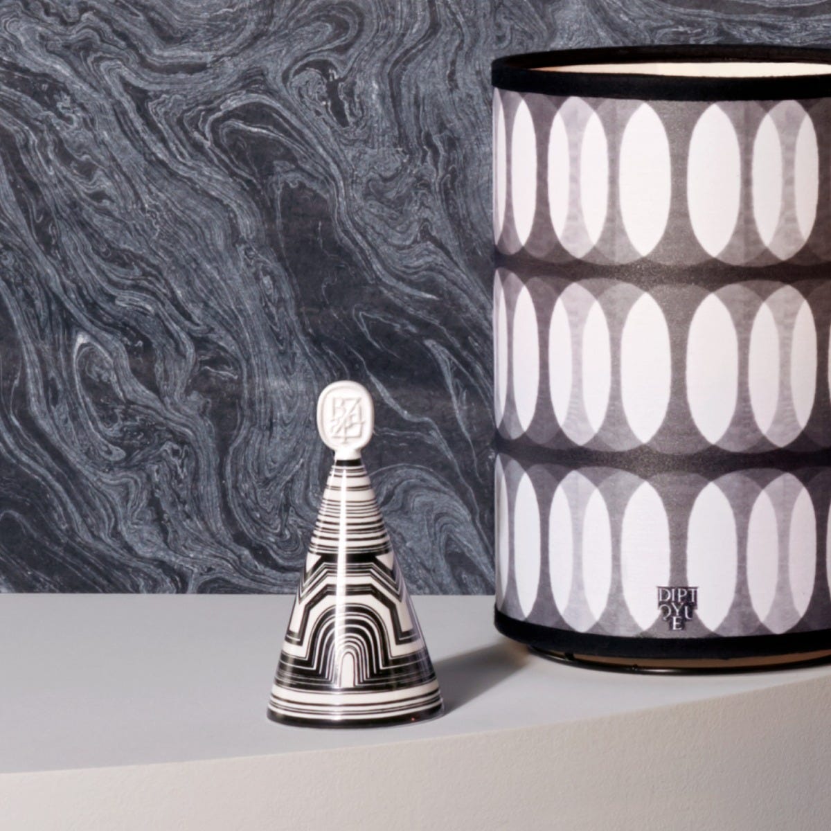 Basile Snuffer - For all candles - Signature | Diptyque Paris